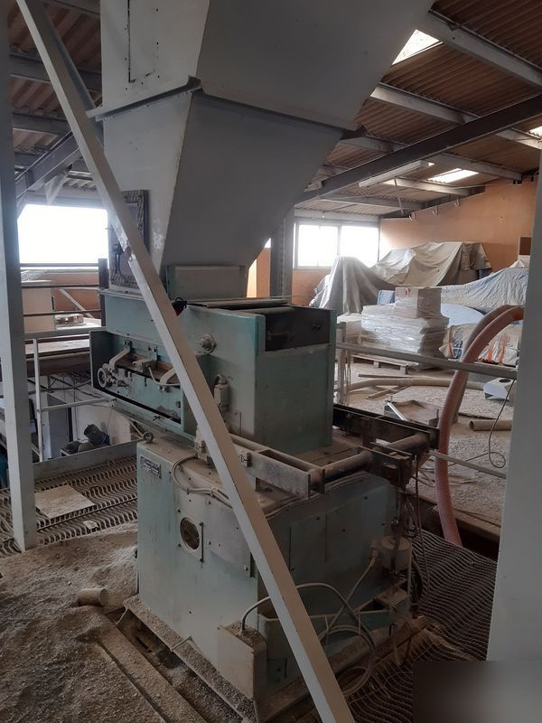 Gravel Bagging Machine 10-25kg bag