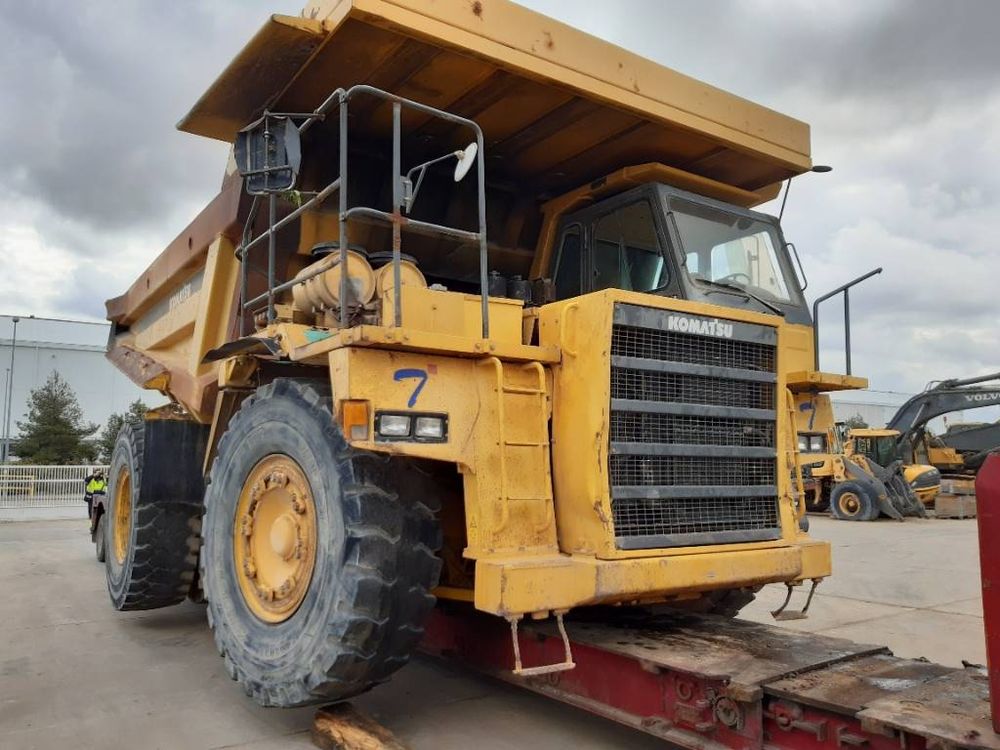 Komatsu HD605 Rigid dumpers