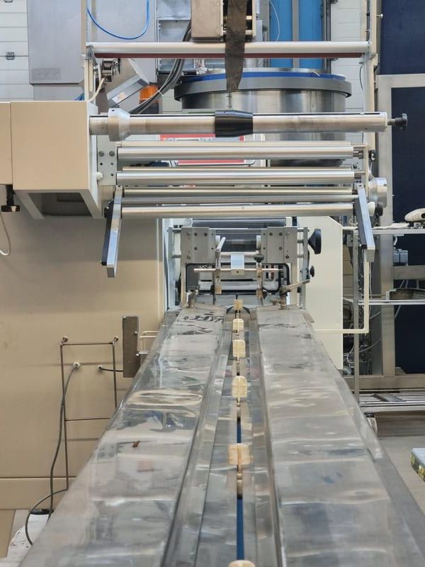 Ilapak Carrera 500 PC flowpack