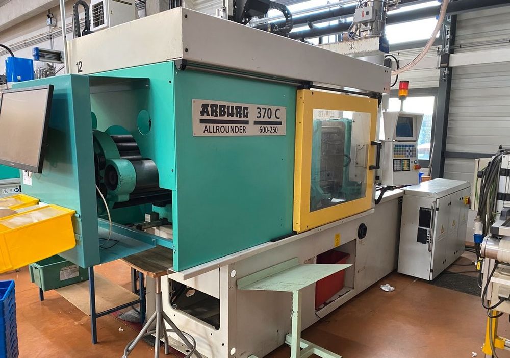 Arburg Allrounder 370C 600 - 250 60 T