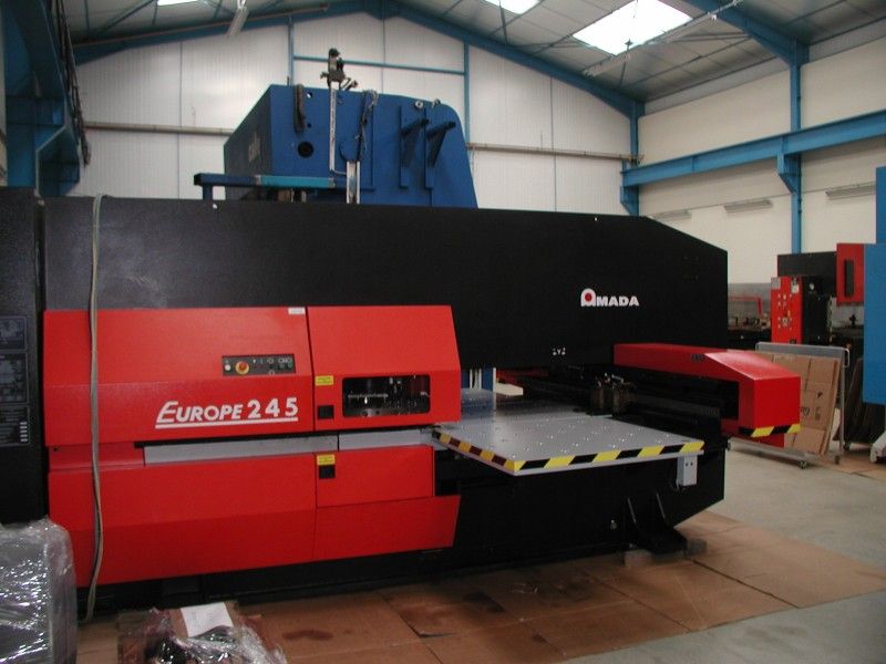 Amada EUROPE 245 20 Ton