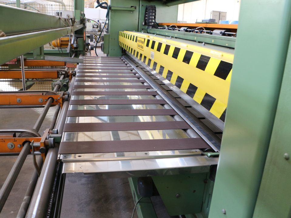 Kuper ACR/3100, CROSS VENEER SPLICER WITH GLUE