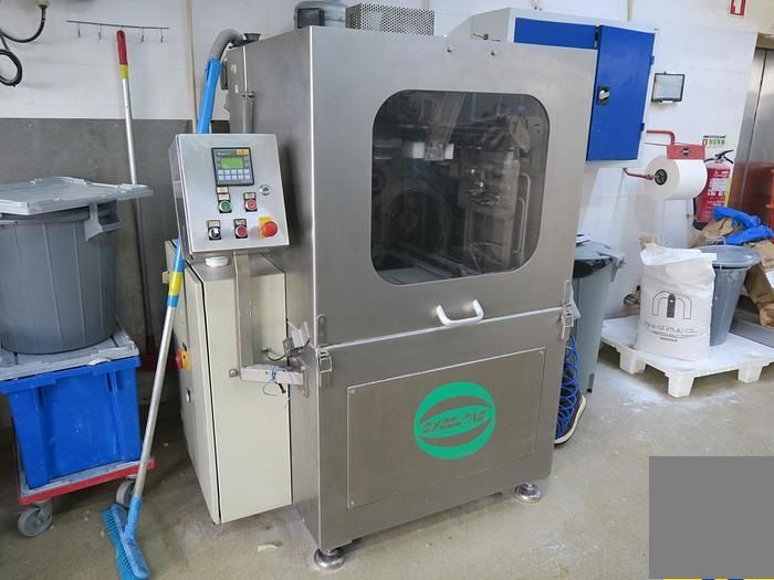 Executive 42100 Candy Chain/ Die Washing Machine