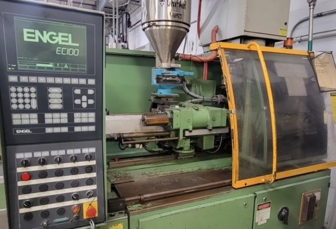 Engel Horizontal Injection Moulding Machine 60 T
