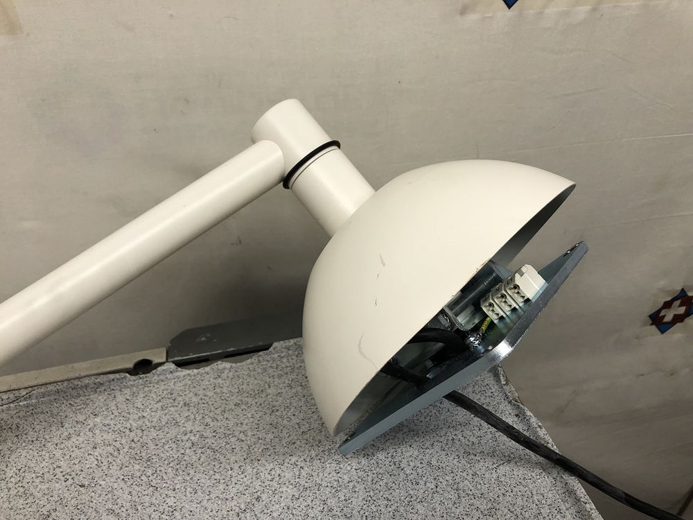 Generic Minor Surgical Light