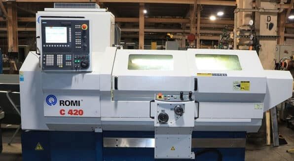 Romi SIEMENS 802D CONTROL 4000 RPM C-420 Combo Lathe 2 Axis