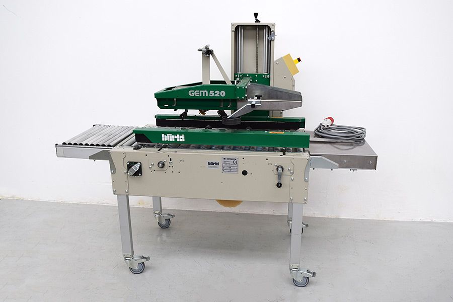 Comarme GEM 520 Box closing machine