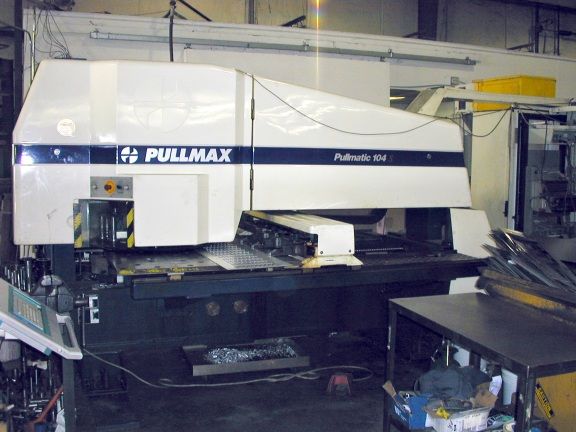 Pullmax Pullmatic 104 Max. 27 Ton CNC Turret Punch Press