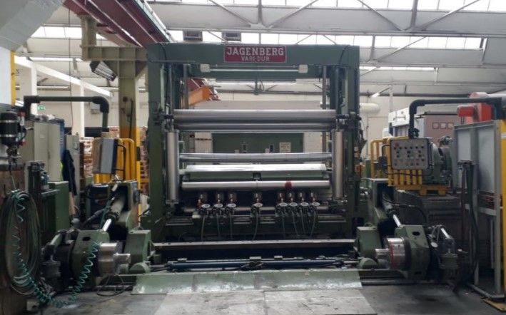 Jagenberg 2400 mm trim Vari Dur rewinder type 33-18 for board