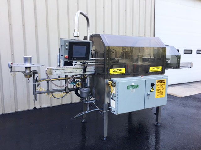 Trine 4500, Roll-Fed Wrap Around Hot Glue Labeler