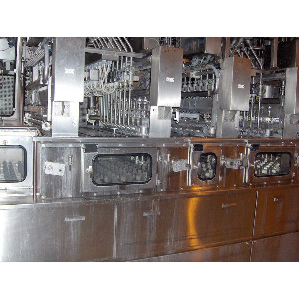 Ampack Ammann FA 8/2 milk bottling line