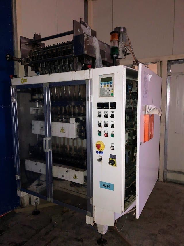 Josef Blazek AMT-9 vertical multi-row packaging machine