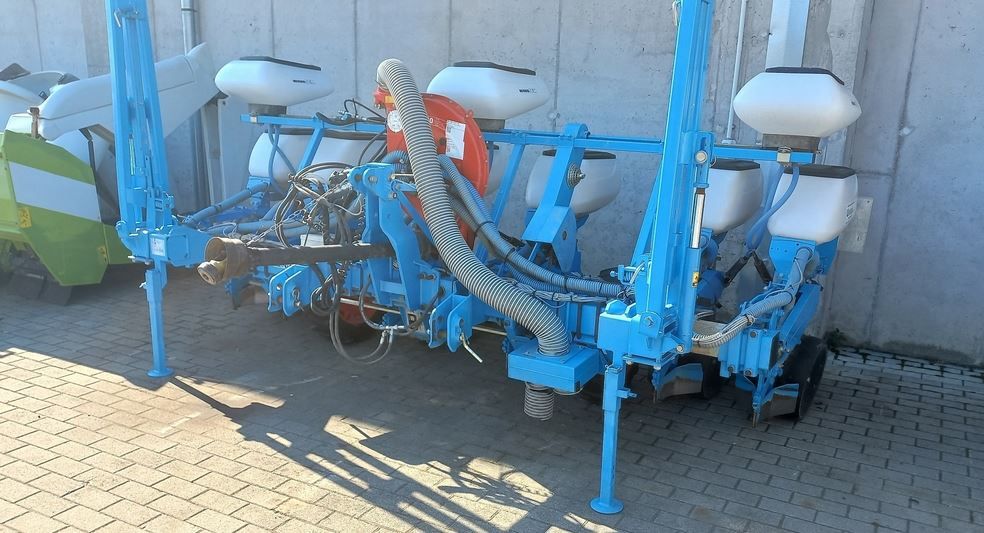 NG Monosem Plus 6 Precision seed driller