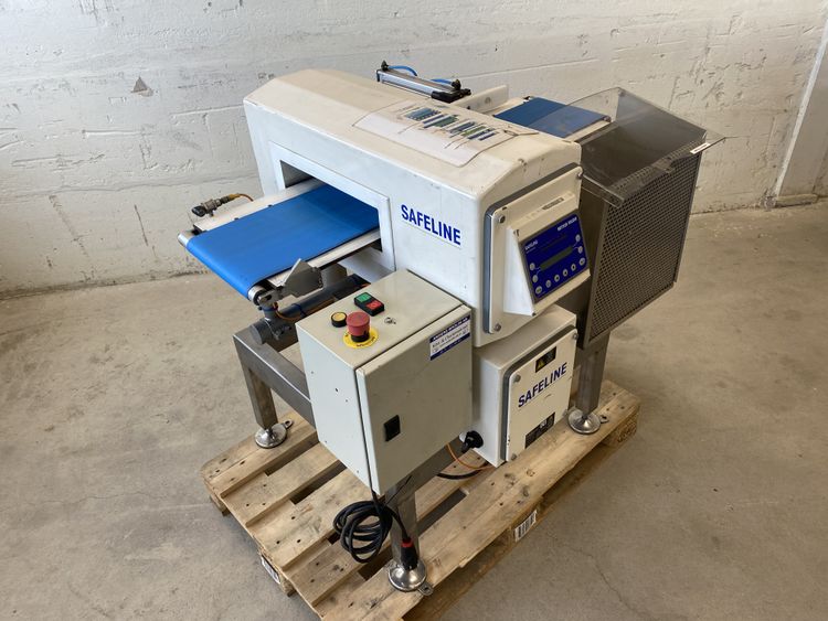 Safeline Metal Detector with draft