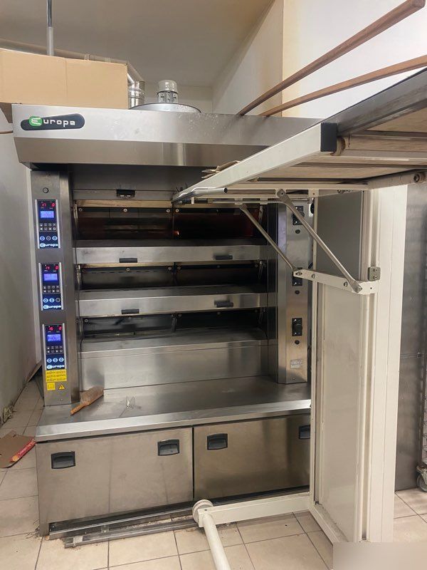 Europa Electric baker's oven