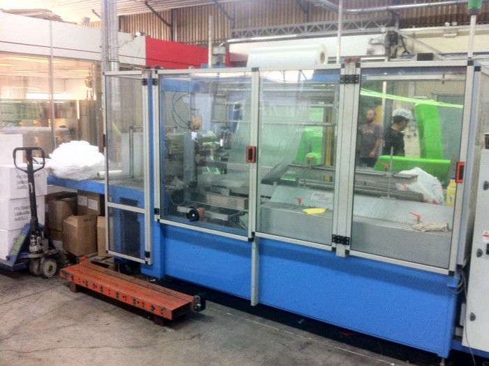 Foamtec thermoformer