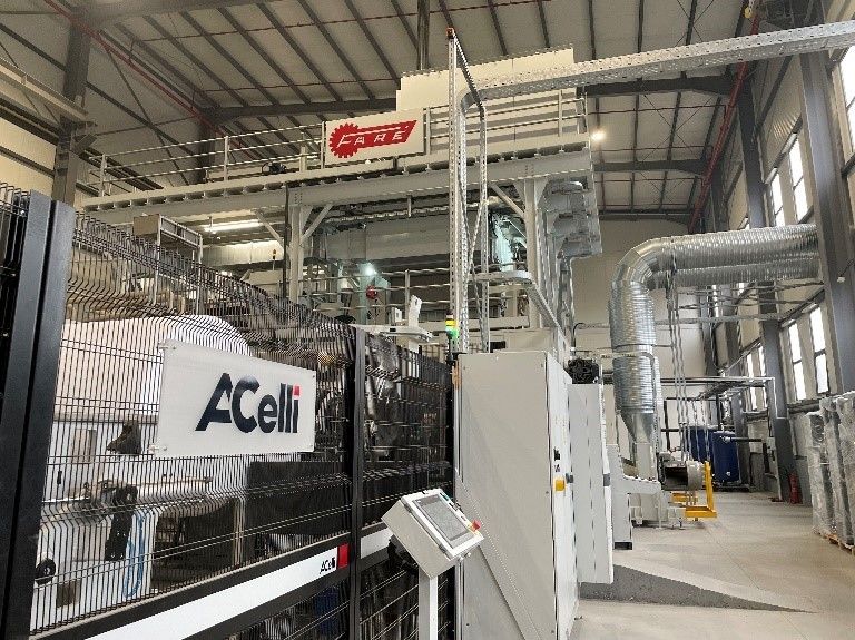 A Celli Complete fare spunbond line