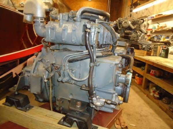 Yanmar 2 qm 20HP Diesel Engine