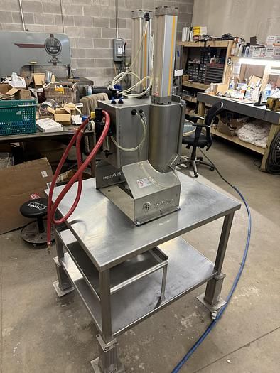 TS Designs DUAL Apple Wedger Cutter