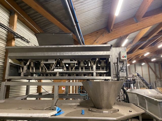 Intralox 3-channel stainless steel belt for bagging or tray packing