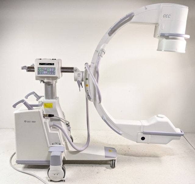OEC 9800 Super C C-Arm