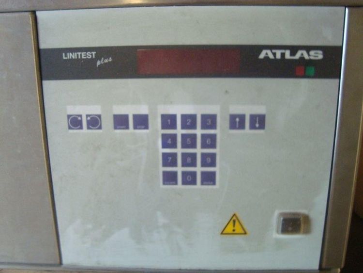 Atlas Beaker dyeing system model Linitest Plus