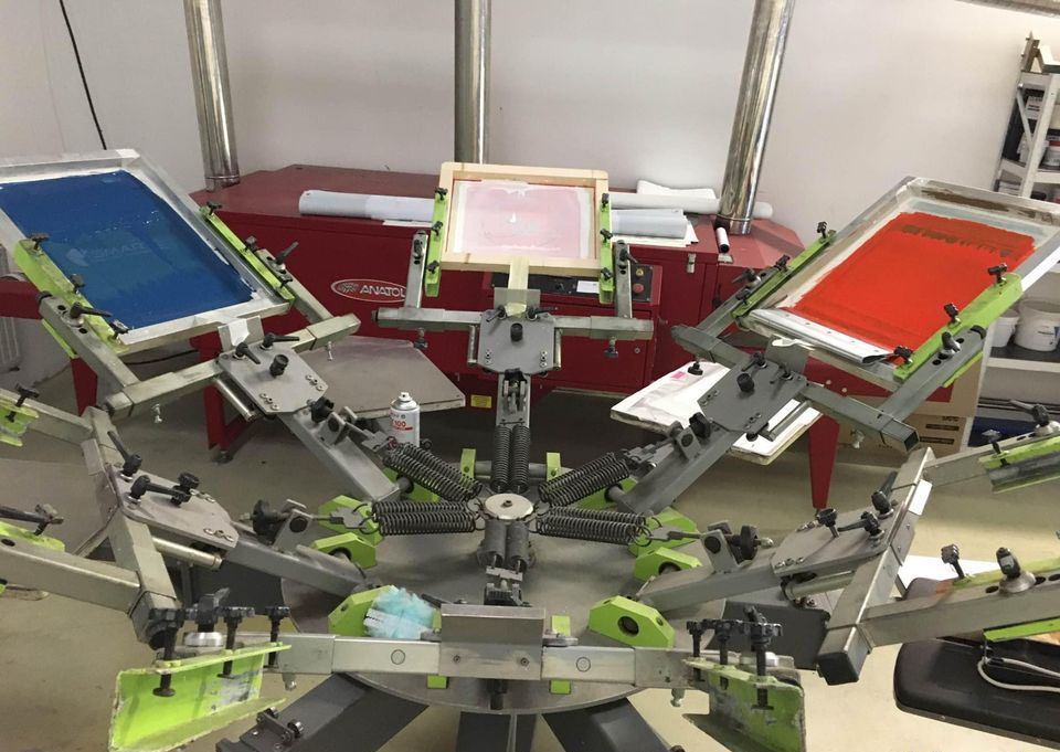 Tiflex carousel with oven