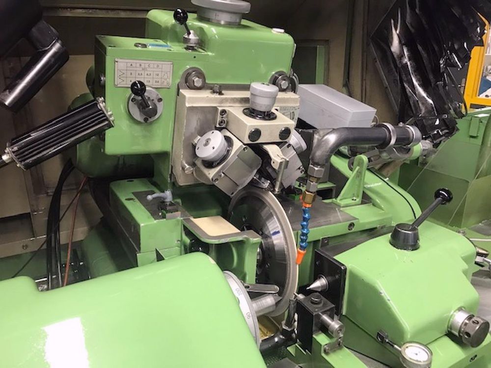 Reishauer US Thread grinding machine