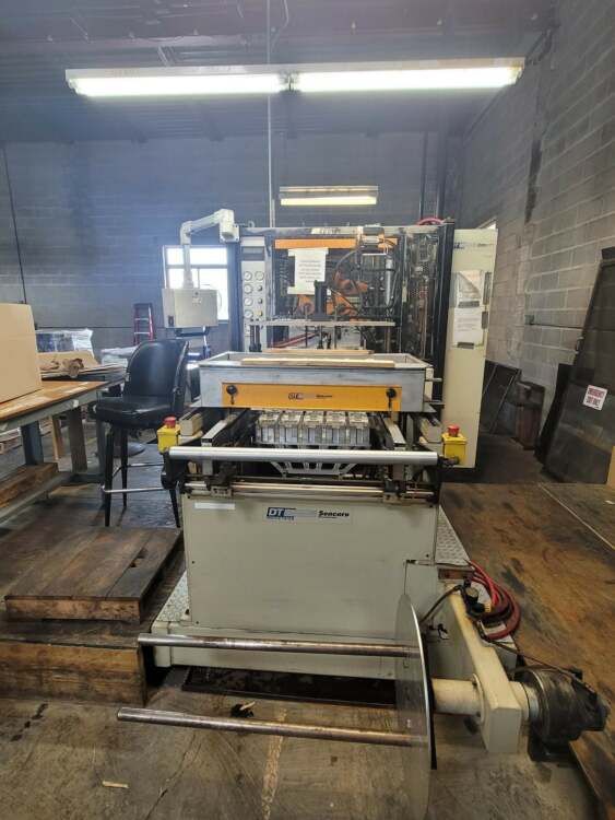 Sencorp HP 2000 Thermoformer