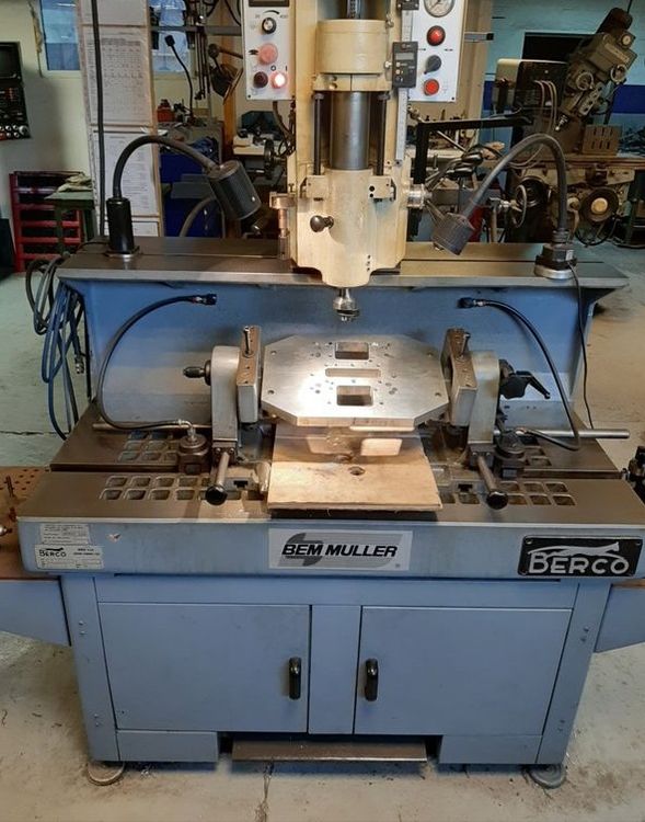 3 Berco, Sunnen Engine machining machines / cylinder head grinding