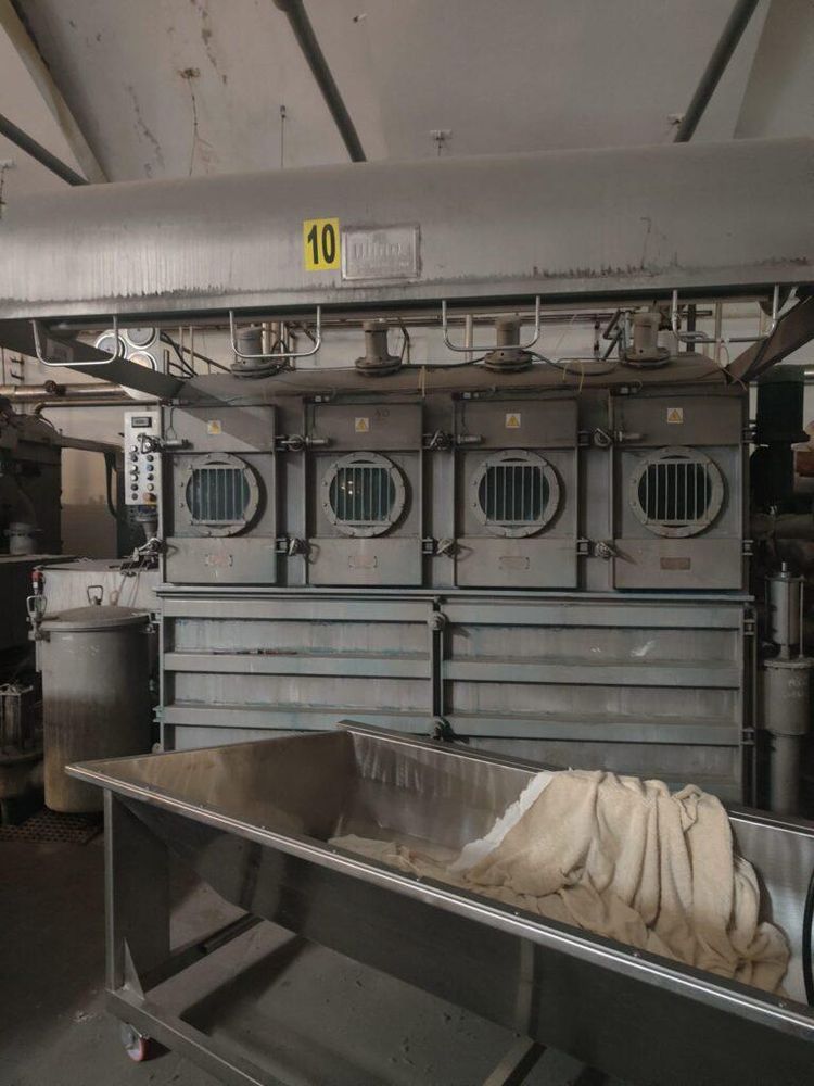 4 Minox Overflow dyeing