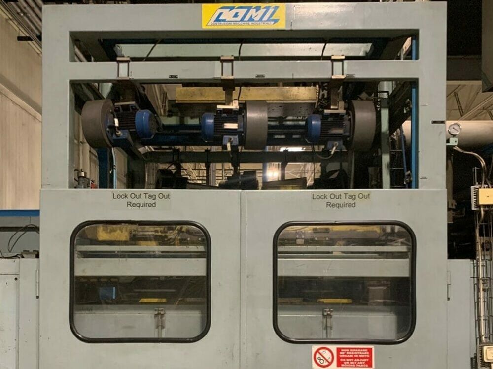 2 Comi V2 Inline Vacuum Former